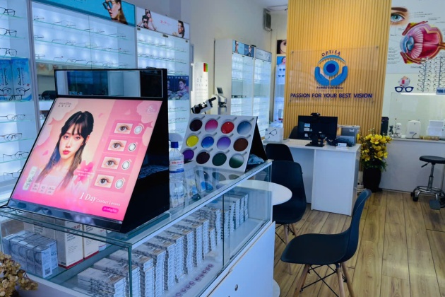 Chương Trình Đào Tạo Kỹ Thuật Viên Khúc Xạ Mắt Kính Tại Optifa